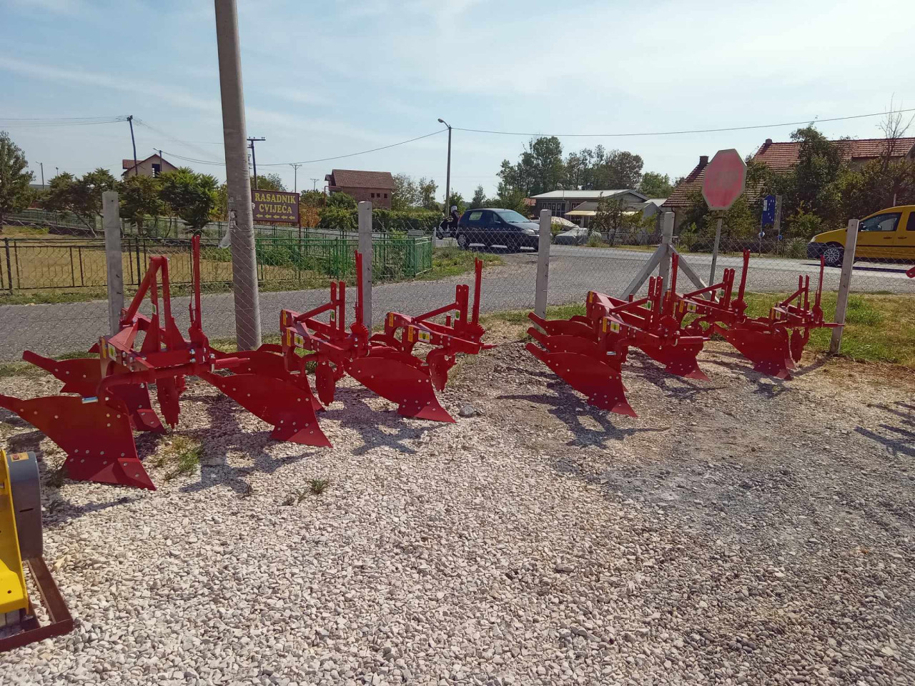 Plug IMT - Plugovi - OLX.ba