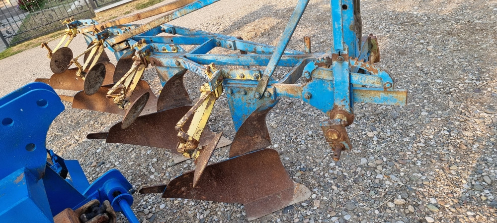 Plug traktor Vogel Noot 14" iz uvoza EXTRA STANJE - Plugovi - OLX.ba