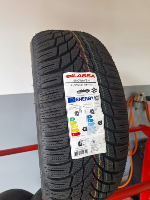 GUME ZIMSKE 215 55 17 XL LASSA BRIDGESTONE GRUPACIJA BES MONTAZA - Gume ...