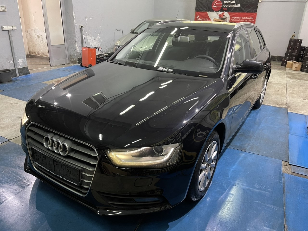 AUDI A4 AVANT 2.0 TDI S-LINE, 2013 GOD, LED-XENON - Automobili - OLX.ba