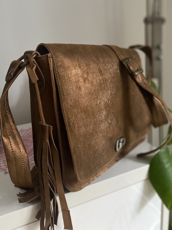 Ženska torba - Torbe i ruksaci za žene - OLX.ba