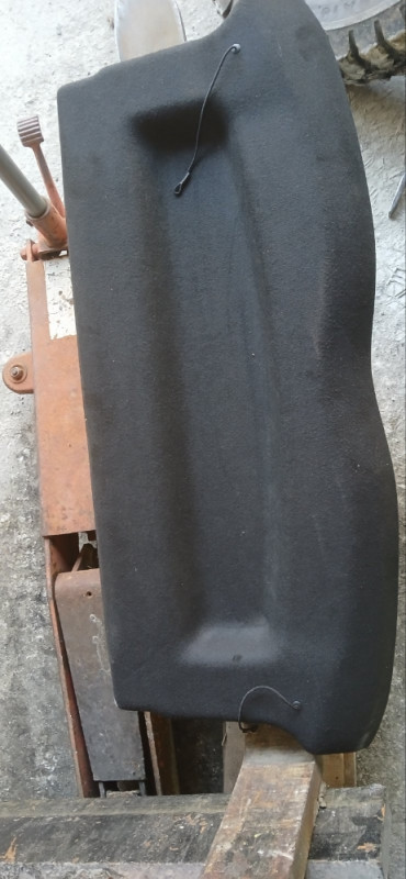 POLICA U GEPEKU CITROEN C3 2008 god. - Roletne/daske gepeka za ...