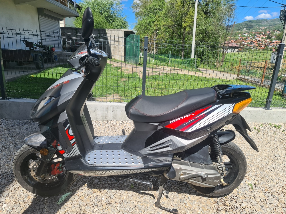 Keewaj matrix 50cc - Motocikli - OLX.ba