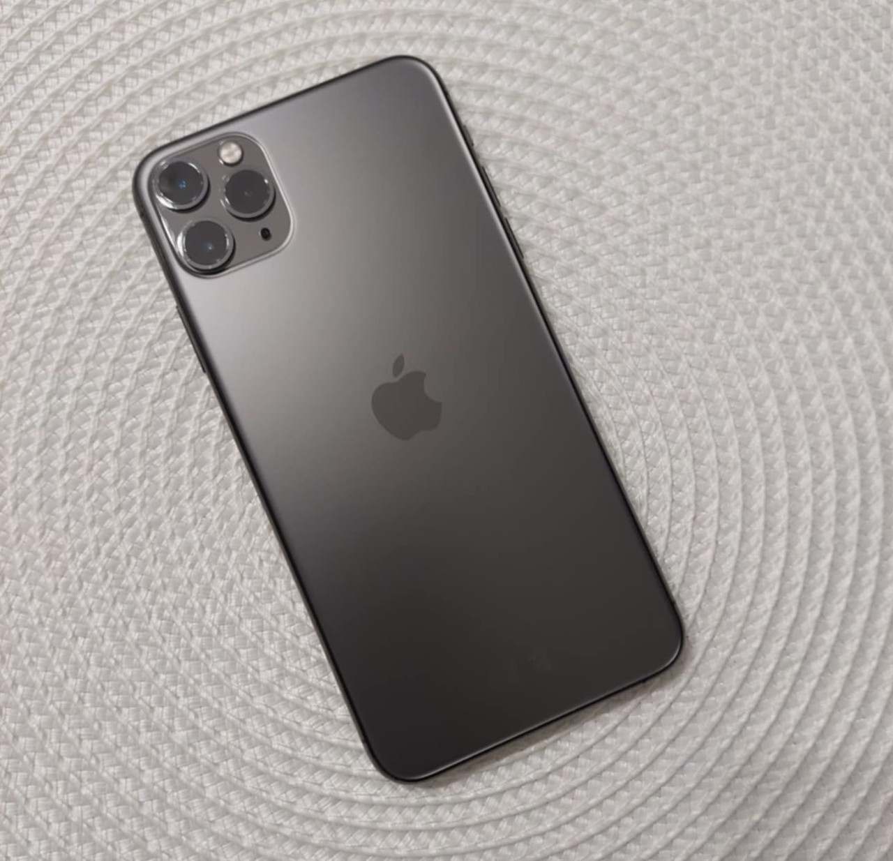 Iphone 11 Pro Max - Mobiteli - OLX.ba