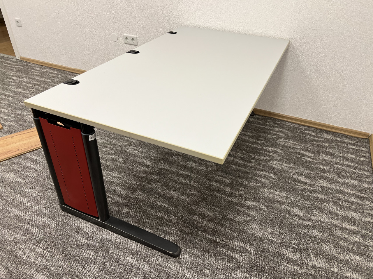 Kancelarijski Radni Sto Stol - Podesivi po Visini - Kancelarijski ...