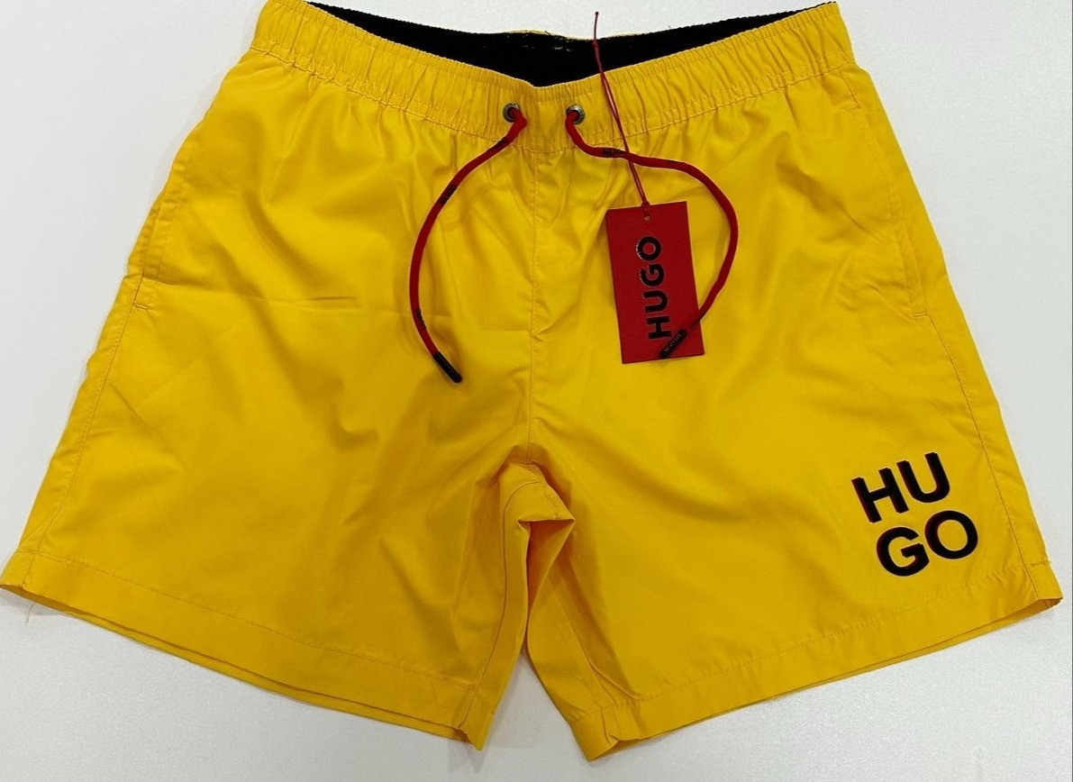 Hugo Boss muski sorc vel. M - Šorcevi za muškarce - OLX.ba