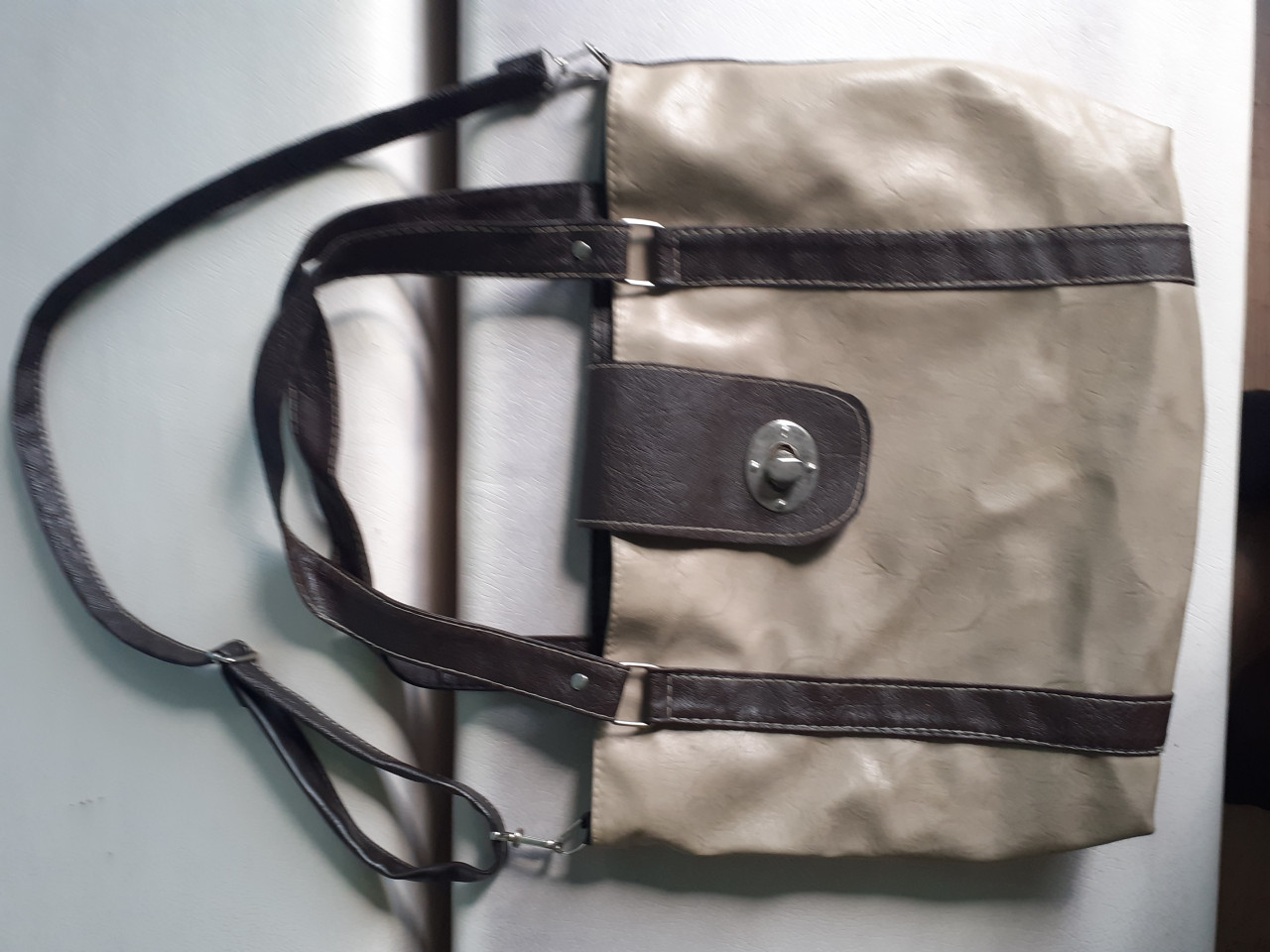 Ženska torba - Torbe i ruksaci za žene - OLX.ba