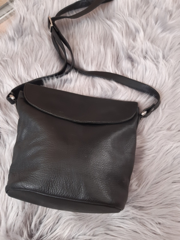 Torba ženska KOŽA - Torbe i ruksaci za žene - OLX.ba