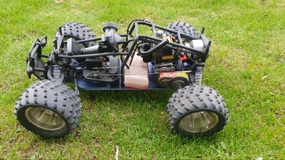 Rc auto Benzin - Igračke za dječake - OLX.ba