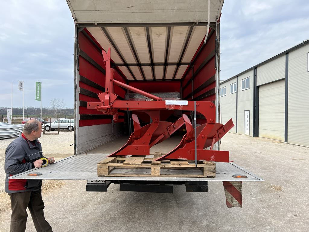 Plug dvobrazni teški PP - Plugovi - OLX.ba