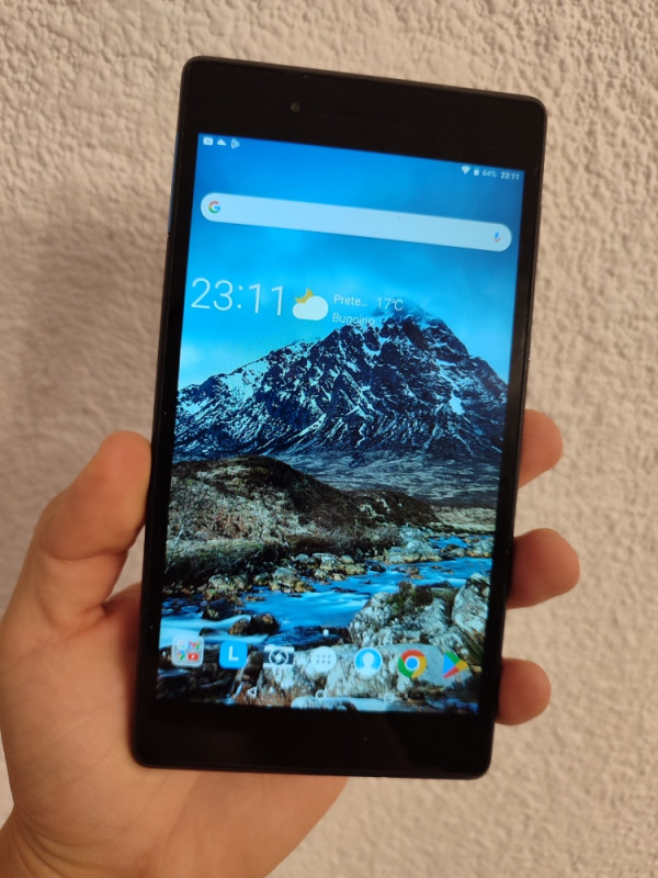 Lenovo tablet - Tablet PCs - OLX.ba