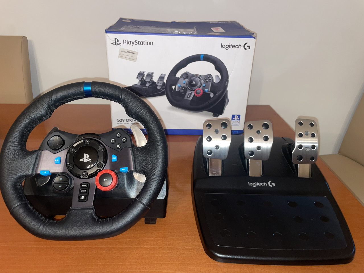 Logitech G29 Volan za PC i PS - Volani za PC i konzole - OLX.ba