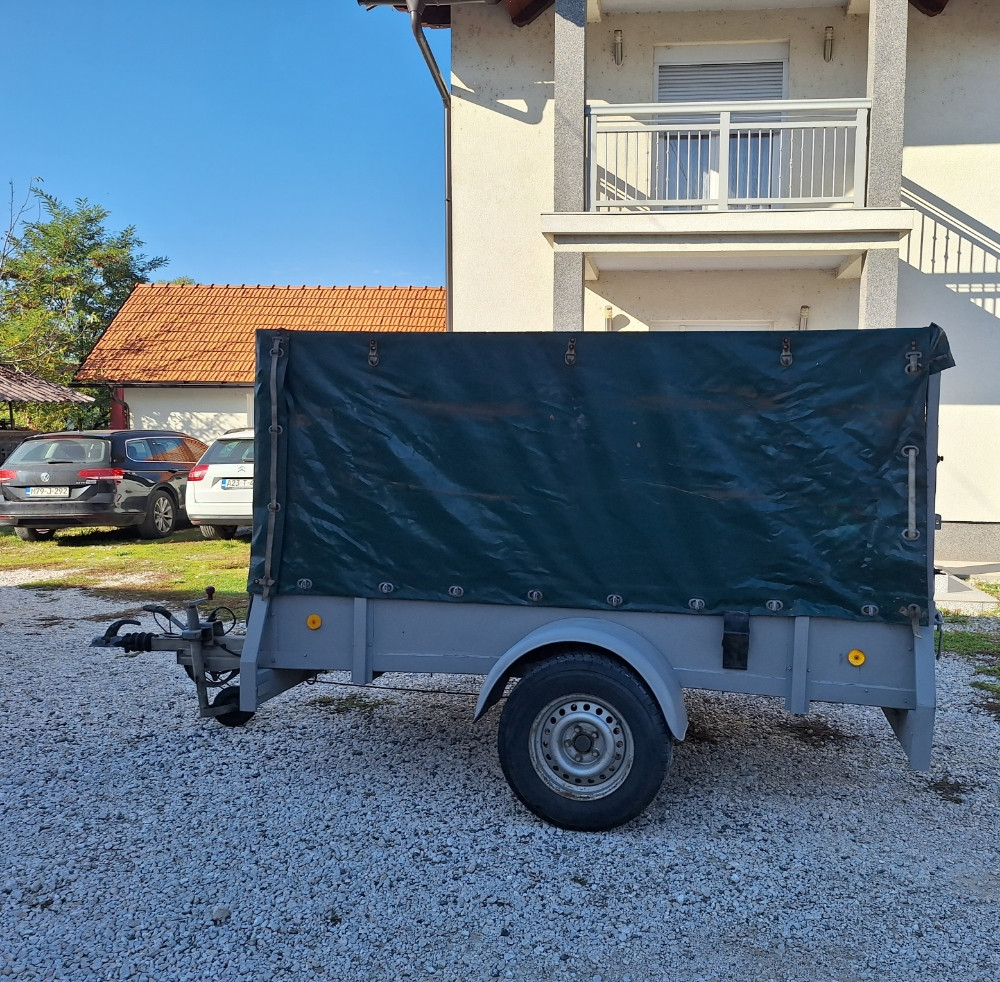 Auto prikolica očuvana BIH tablice 061 425 011/ - Prikolice - OLX.ba