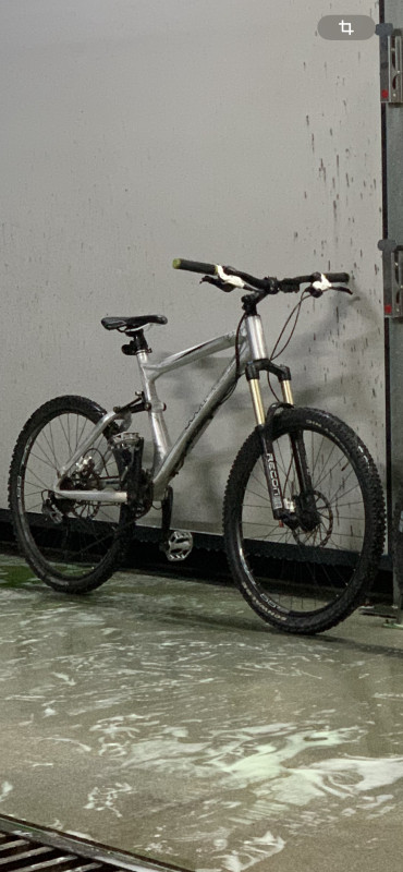 Scott Genius 60 Downhill Enduro - Bicikli - OLX.ba