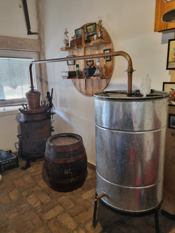 Kazan za rakiju 60 l prevrtać - Kazani - OLX.ba