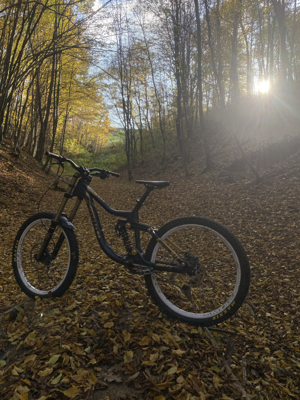 Kona Operator 2012 (Freeride Downhill DH Enduro) - Bicikli - OLX.ba