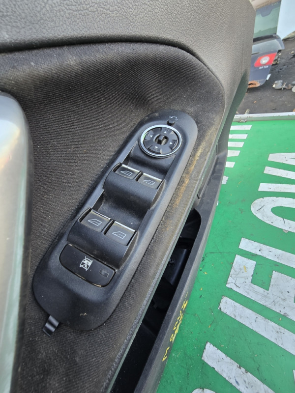 Podizaci stakla prekidaci ford mondeo mk4 08 14 - Prekidači za ...