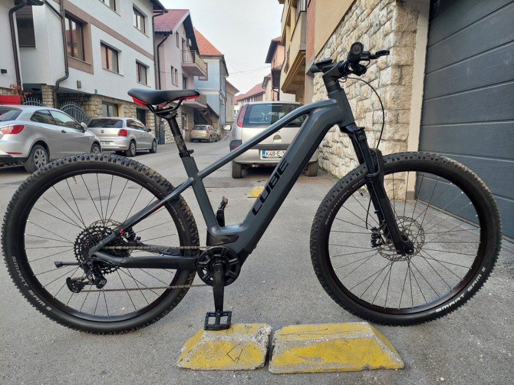 E-BIKE CUBE-NOV - Bicikli - OLX.ba