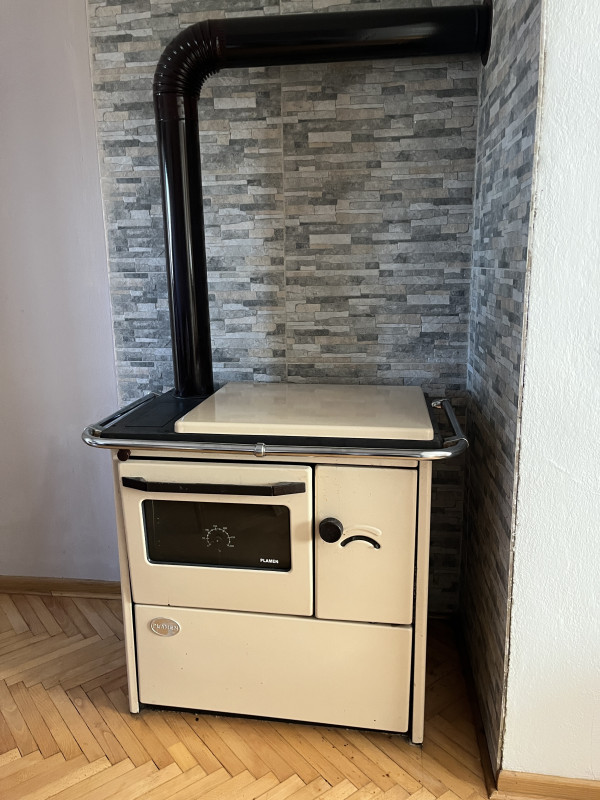 Sporet plamen - Peći na drva - OLX.ba