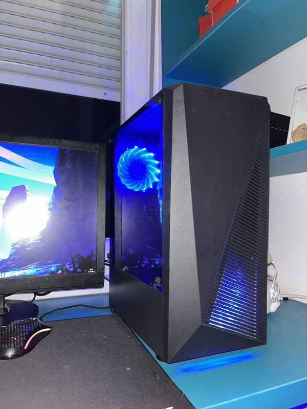 Gaming kompjuter pc - Desktop Računari - OLX.ba