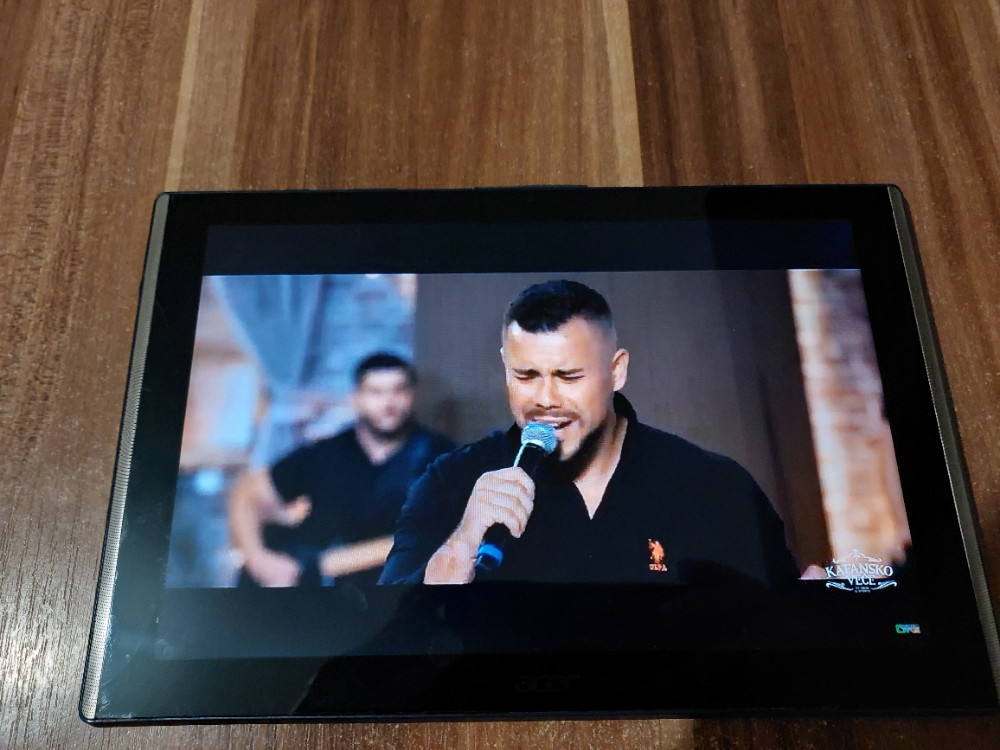 TABLET 10 INCHI 16/2GB 7.0 ANDROID - Tablet PCs - OLX.ba