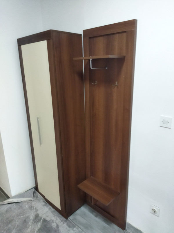 Komoda za hodnik i cipelarnik - Ormari za obuću - OLX.ba