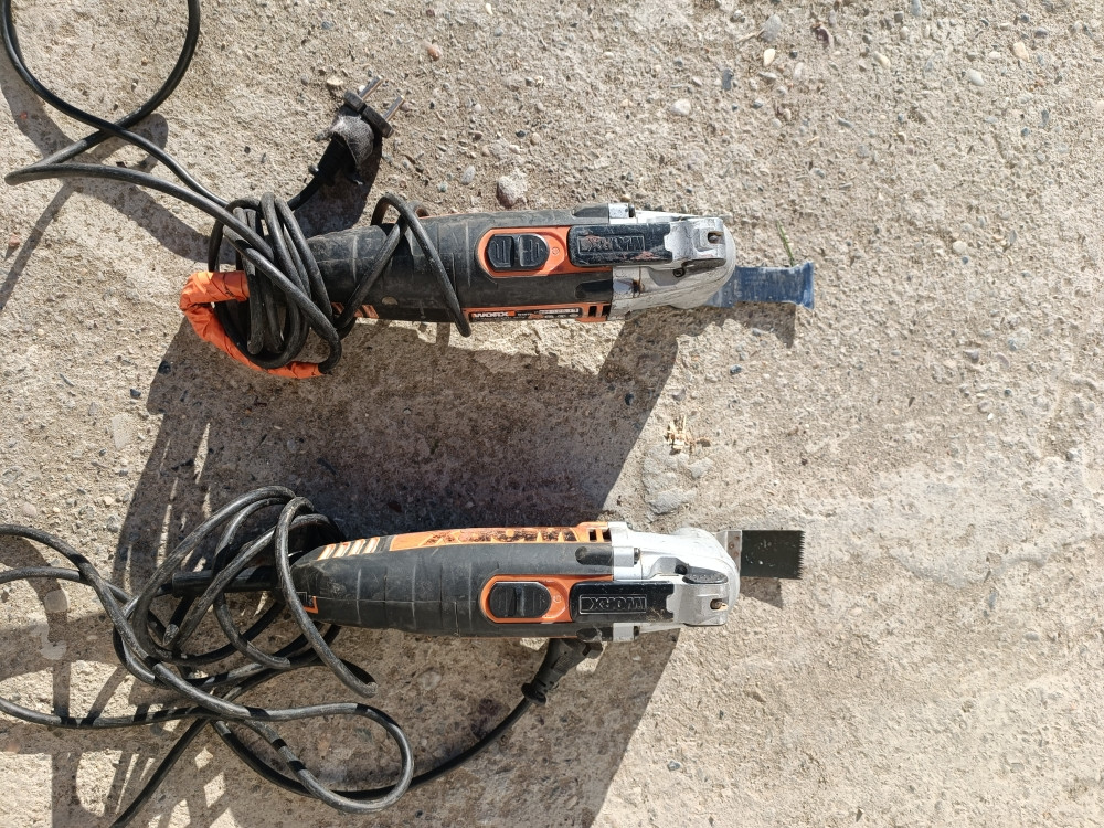 Multi tool 2 komada 60 - Ručni alati - OLX.ba