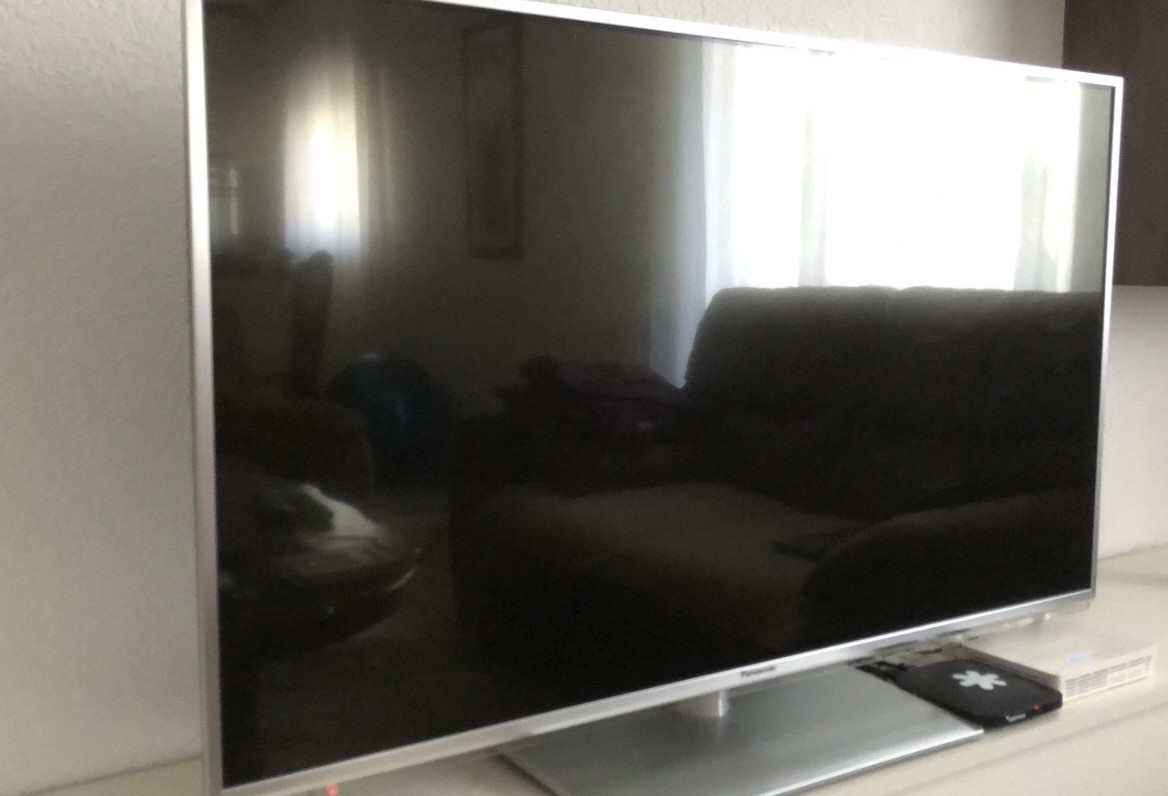 Lcd led Tv Panasonic smart viera - TV (Televizori) - OLX.ba