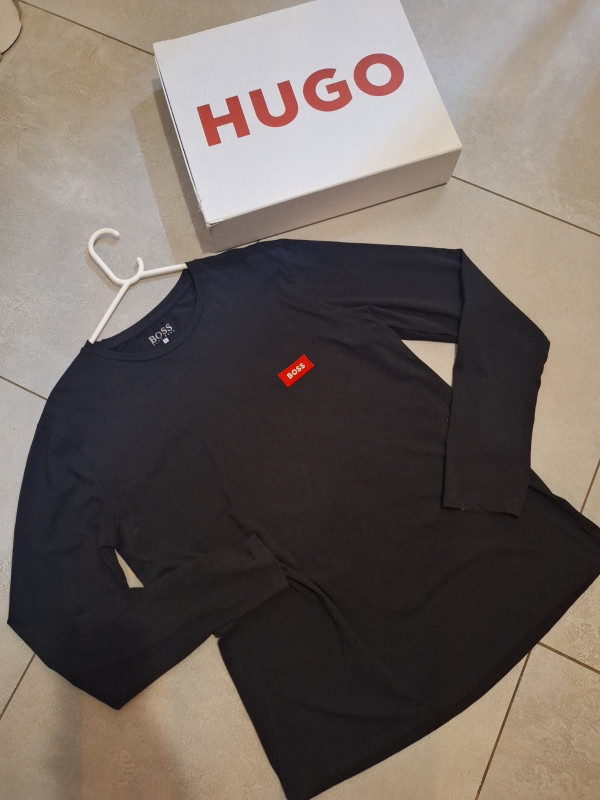 Hugo Boss muska majica - Majice i košulje za muškarce - OLX.ba