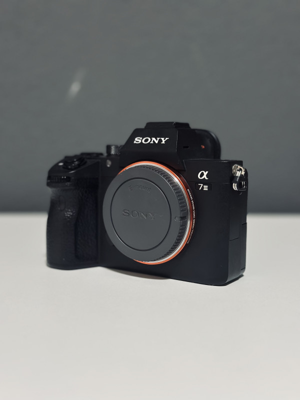 Sony a7III MINT 8k okidanja - a7iii a7 III a7 iii a7M3 - Digitalni ...