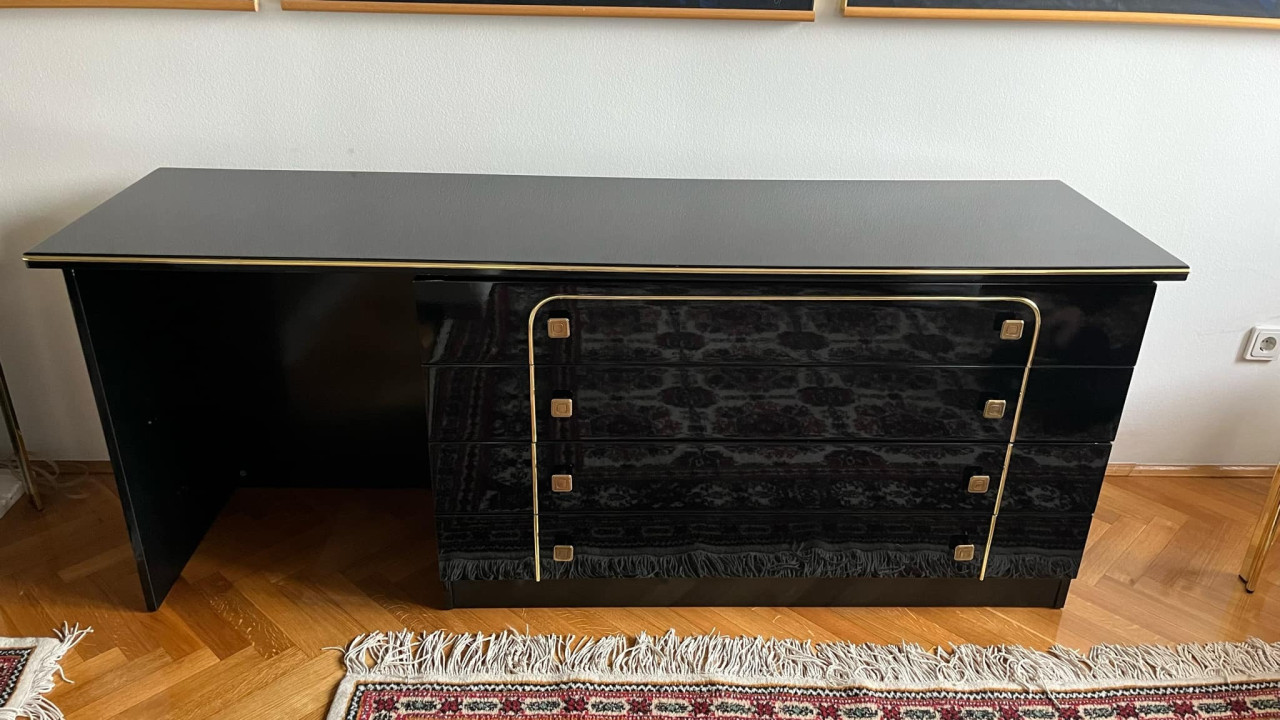 Luksuzan Italijanski Namještaj (Komoda) - Ormari/Plakari - OLX.ba