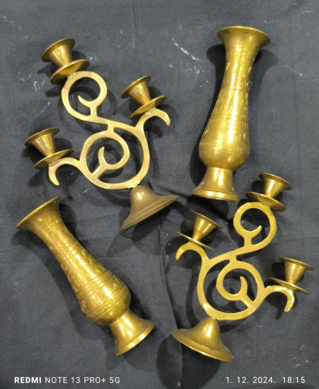 Mesing 2 svijecnjaka i 2 vaze - Antik predmeti od metala - OLX.ba