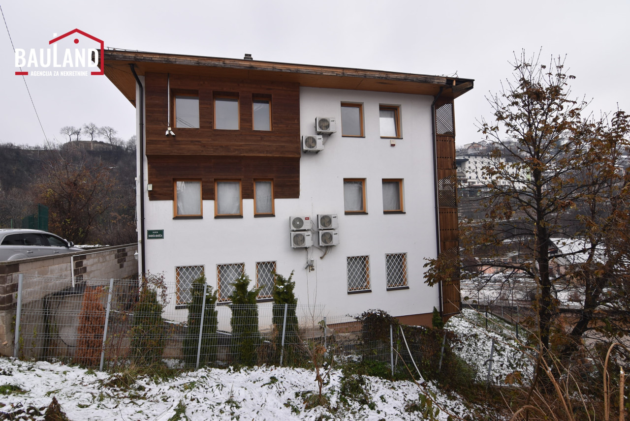 Stambeni objekat sa šest stanova / Stari Grad - Kuće - OLX.ba