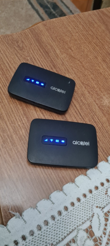 ALCATEL MOBILNI RUTER 4G(OTKLJUCAN!!) - Router - OLX.ba