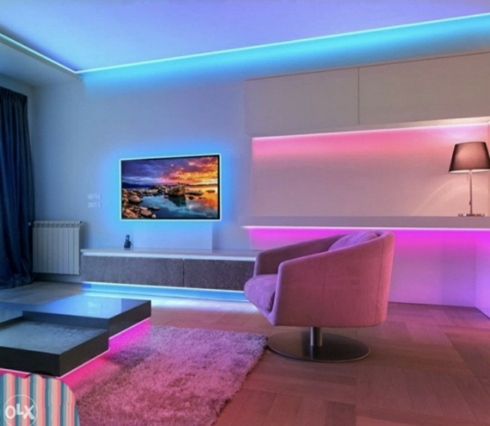 RGB Led traka sa daljinskim i adapterom 5 metara - LED rasvjeta - OLX.ba