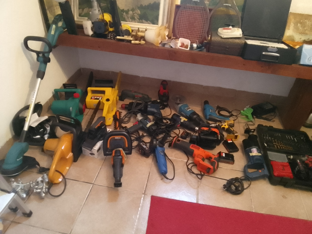 Razne vrste alata - Razni alati - OLX.ba