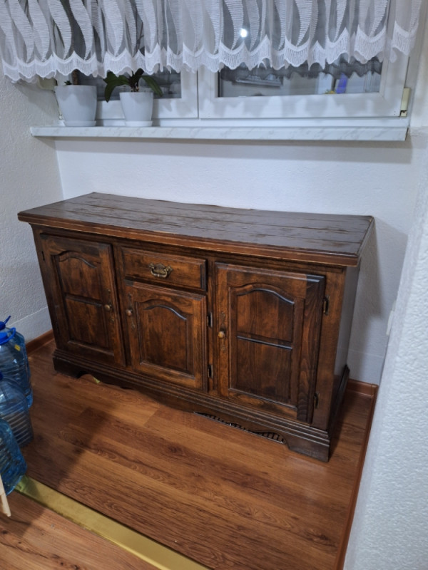 Drvena komoda - Komode/Vitrine - OLX.ba