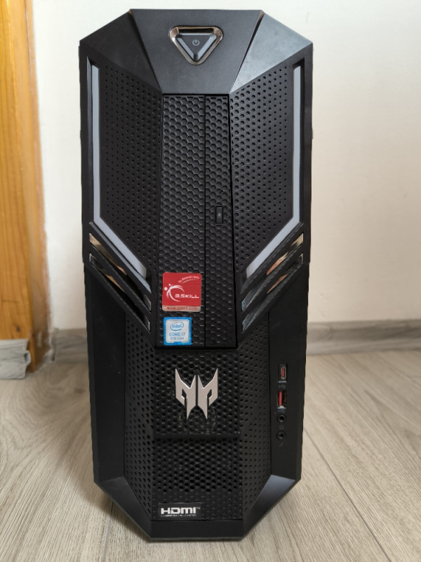 Acer predator gaming pc i7 9700 16 ddr4 480 GB ssd GTX 1660 SUPER ...