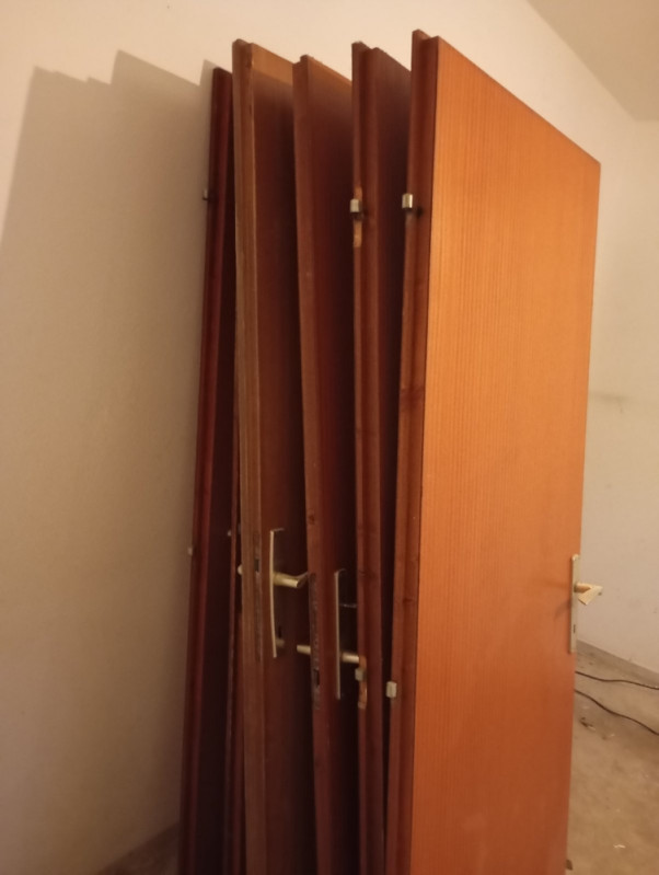 Vrata polovna - Vrata - OLX.ba