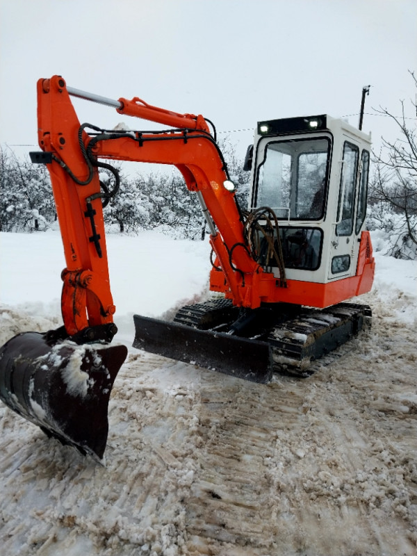 Mini bager Hitachi EU40 - Bageri - OLX.ba
