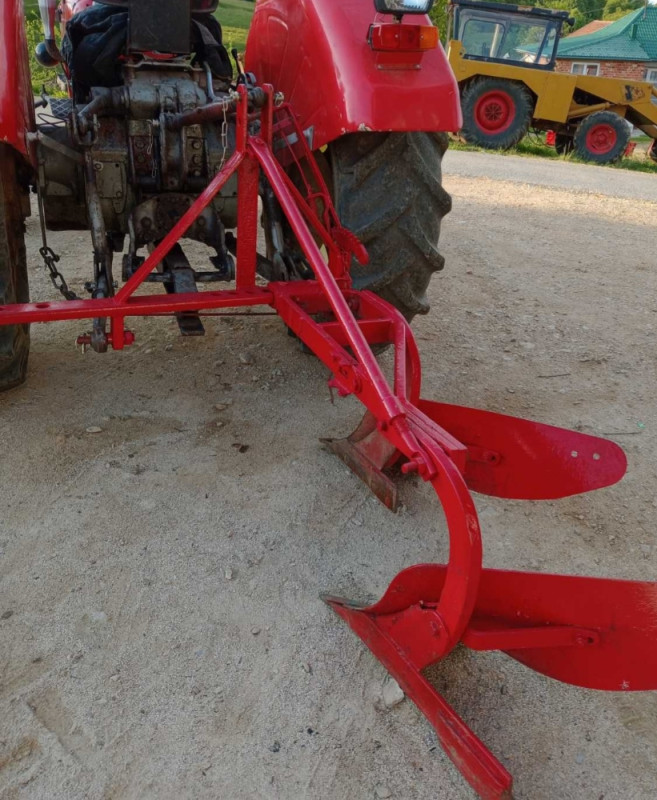 Plugovi olt - Plugovi - OLX.ba