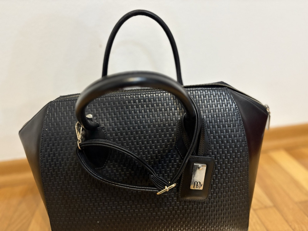 Mona torba - Torbe i ruksaci za žene - OLX.ba