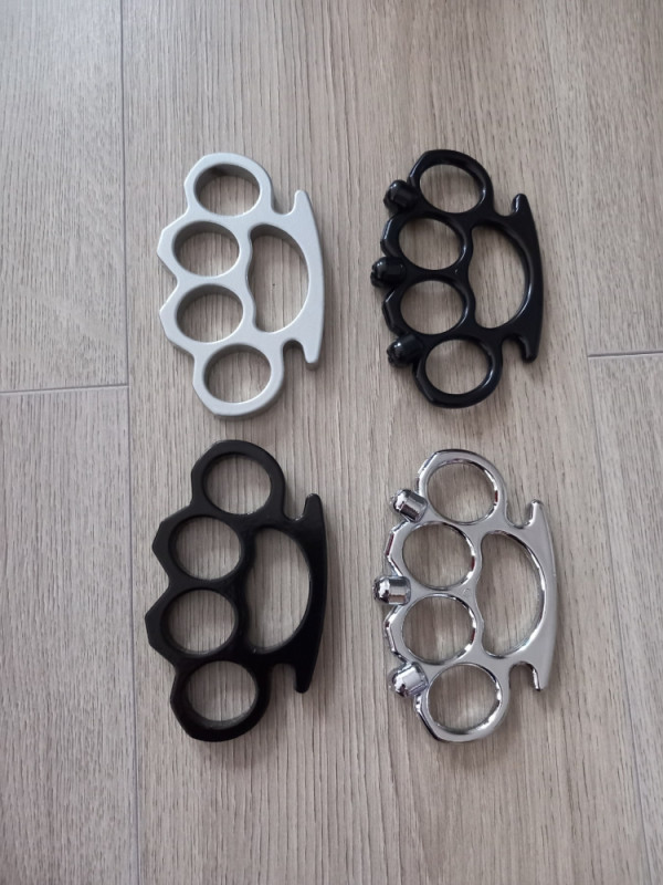 BOKSER za zaštitu - Lovački noževi - OLX.ba