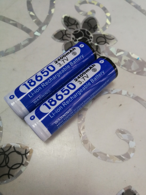 Baterija 3,7 volti 18650 ravni Lim - Baterije i punjači - OLX.ba