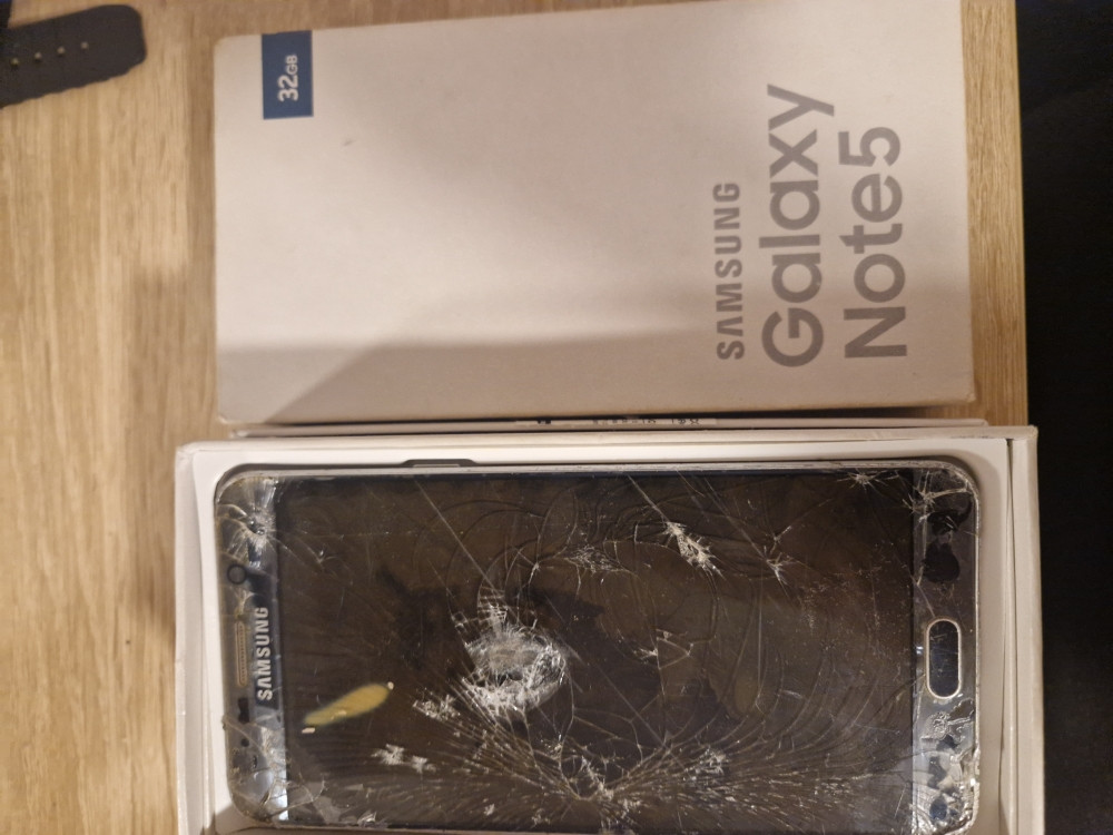 SAMSUNG NOTE 5 DIJELOVI - Mobiteli u dijelovima - OLX.ba