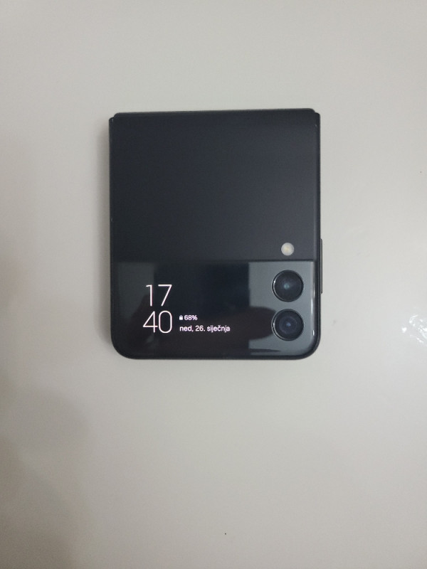 SAMSUNG Z Flip 3 - Mobiteli - OLX.ba