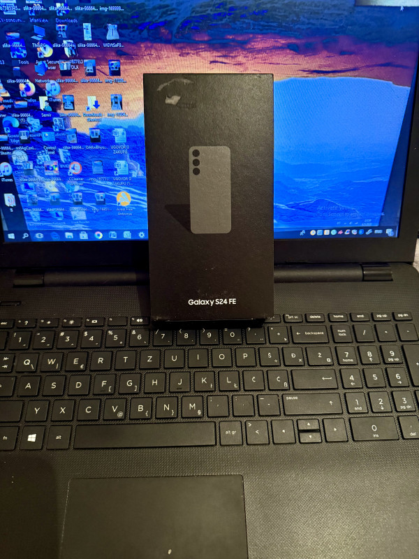 SAMSUNG S24 FE S24FE 256/8 GRAPHITE NOV VAKUM(NEOTPAKOVANO) - Mobiteli ...