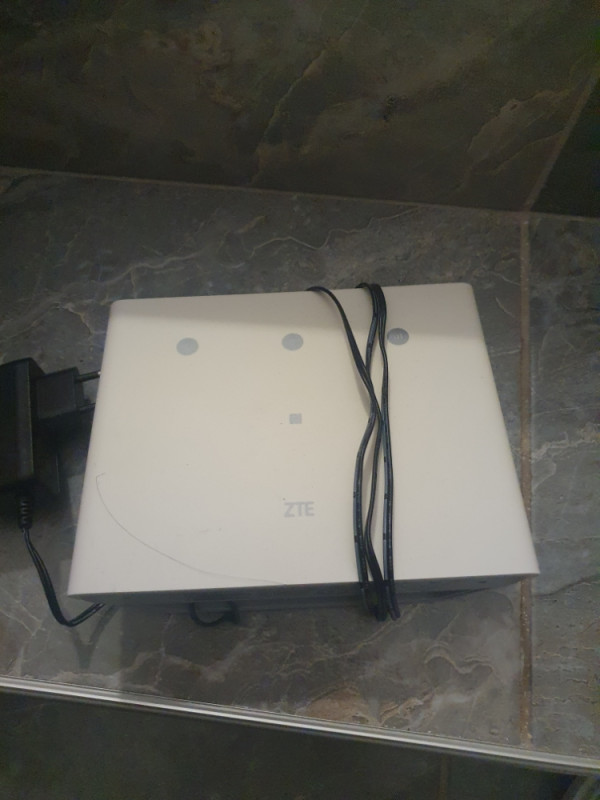 Internet ruter sa sim karticom - Router - OLX.ba