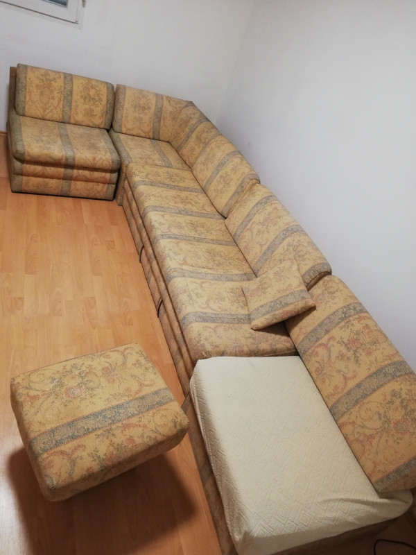 Ugao, poklanjam - Poklanjam (darujem) - OLX.ba