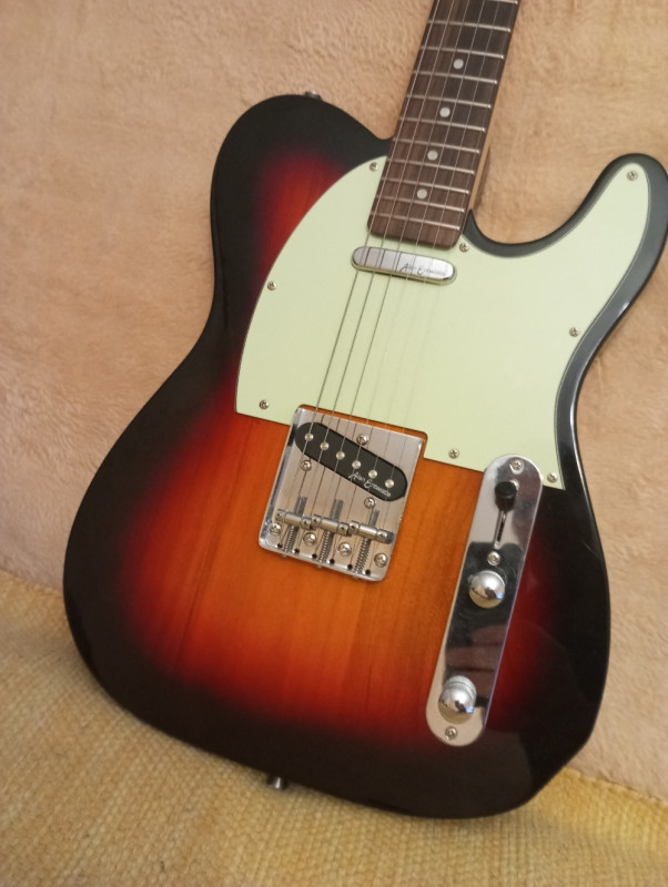 Električna gitara - Električna gitara - OLX.ba